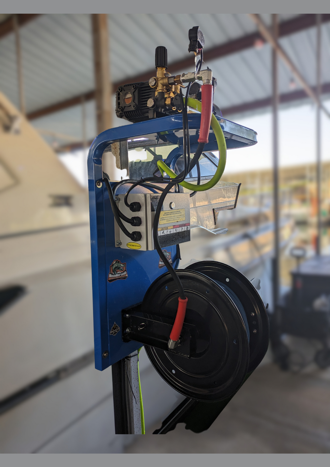 Dock or Garage Mounted Pressure Washer - Ideal for Boat and Vehicle Cl ...